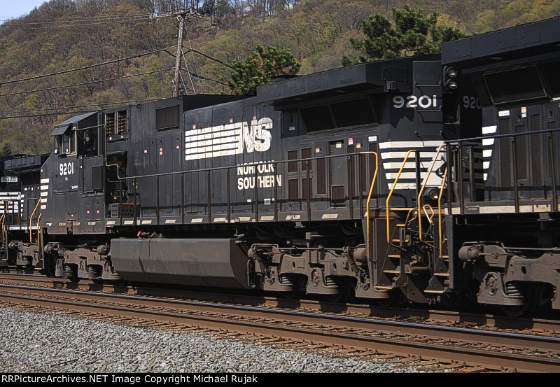 NS 9201